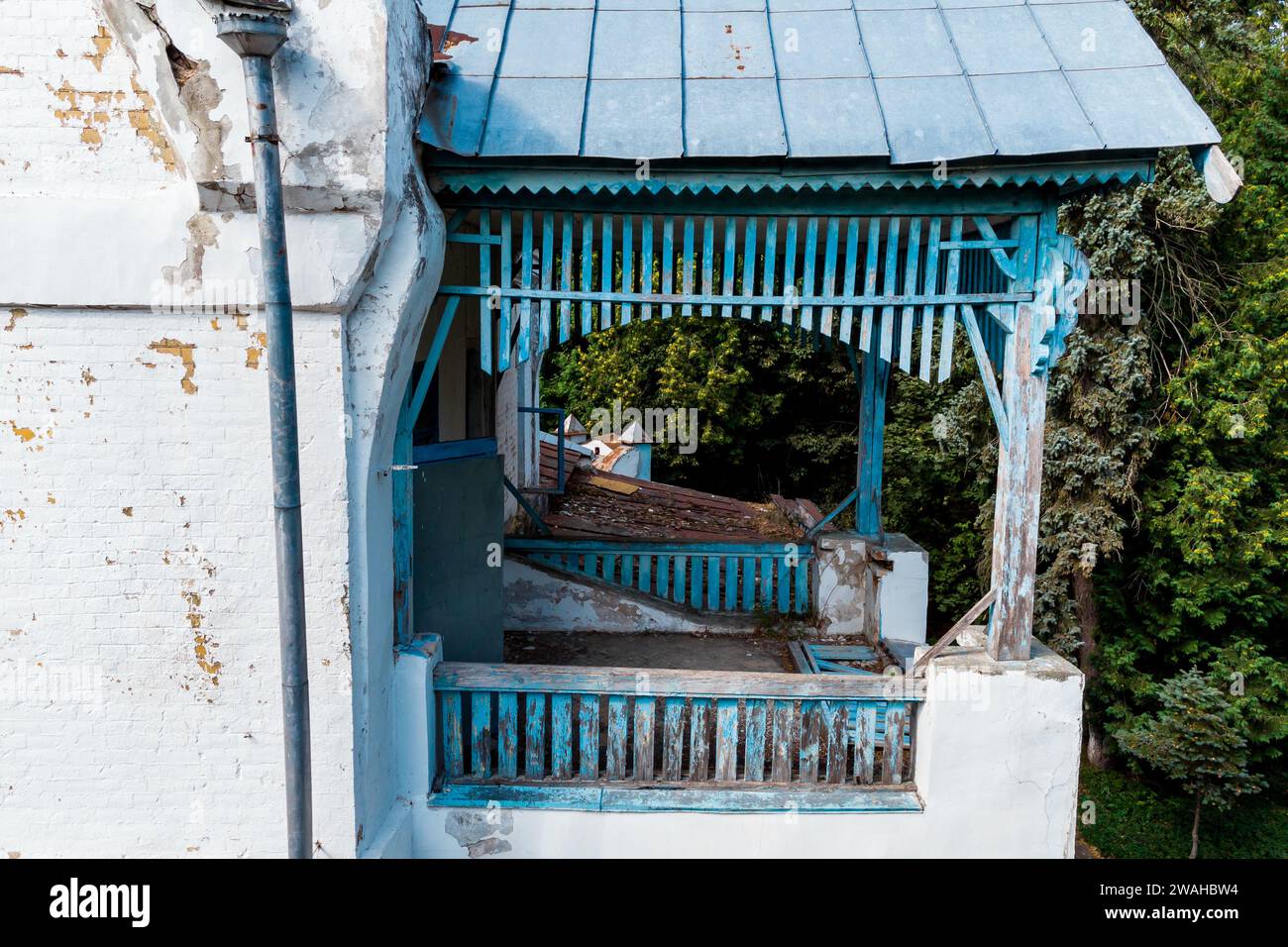 Aerial view of the second floor balcony of an old manor house from the ...