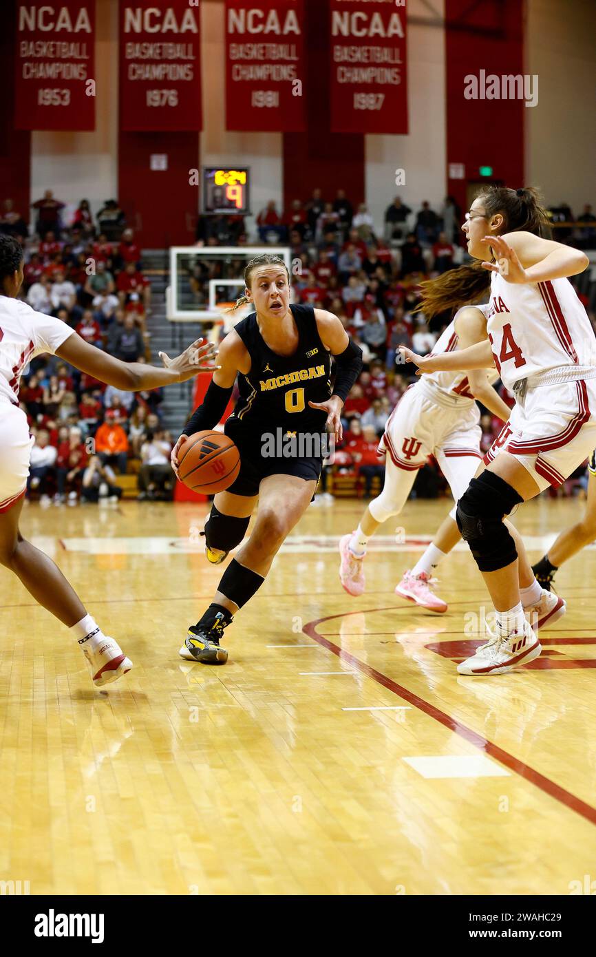 BLOOMINGTON, IN - JANUARY 04: Michigan Wolverines guard Elissa Brett (0 ...
