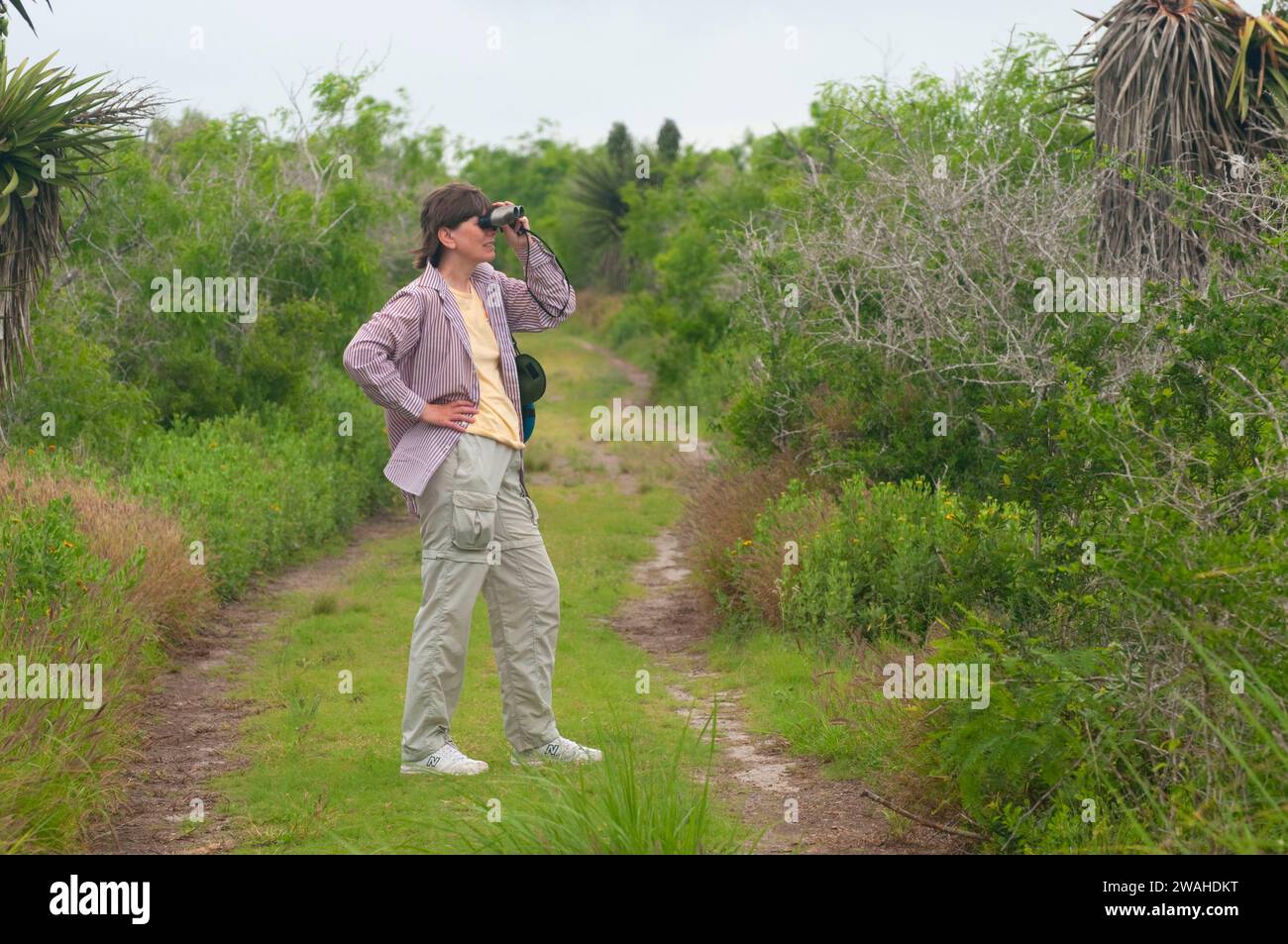 Birding on the Paisano Trail, Laguna Atascosa National Wildlife Refuge ...