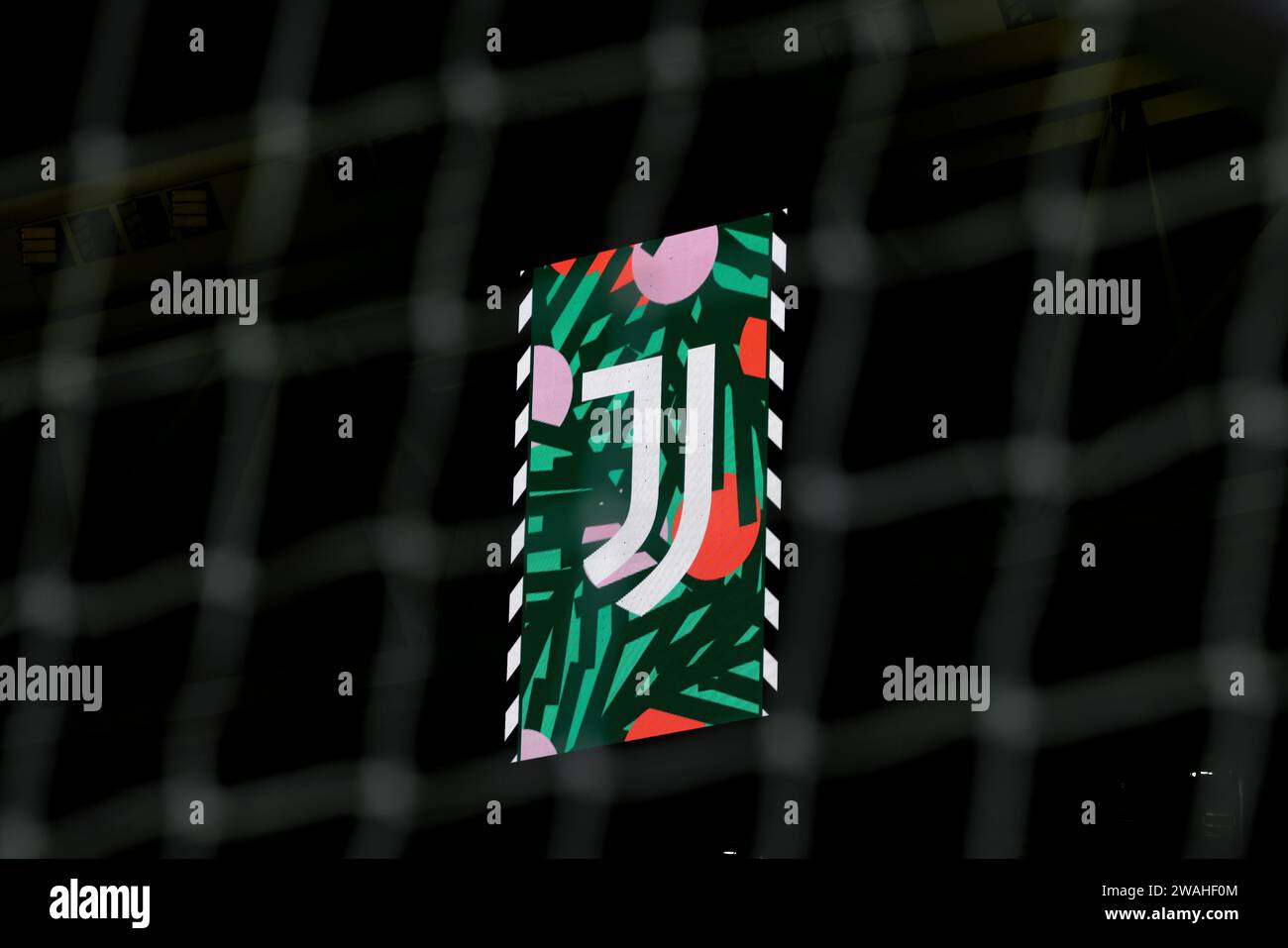 Juventus logo on screen hi-res stock photography and images - Alamy