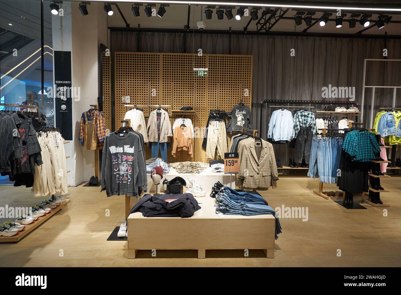 SHENZHEN, CHINA - NOVEMBER 22, 2019: interior shot of Bershka store ...