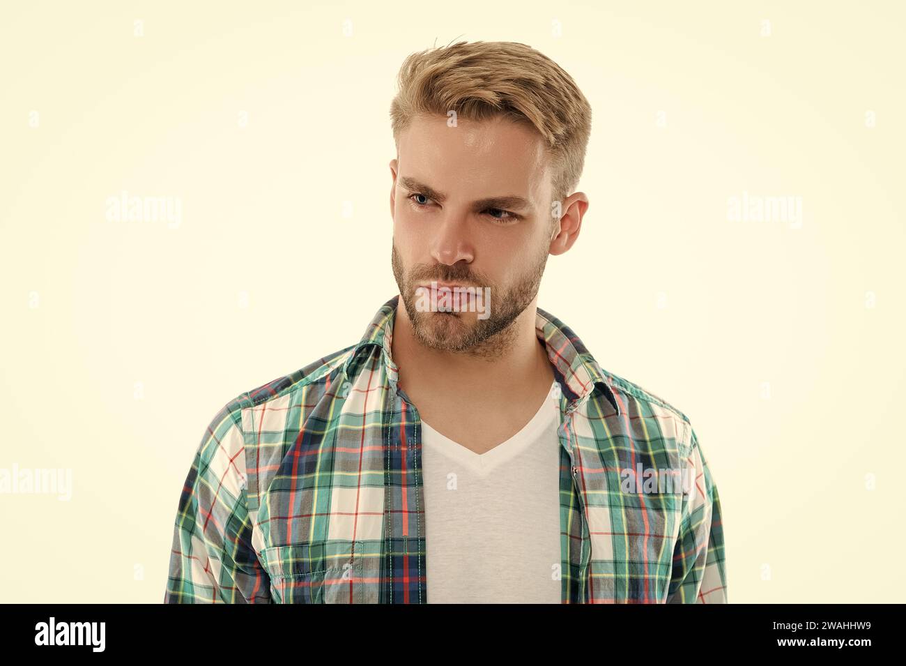 face of millennial guy in studio. photo of millennial guy wearing ...