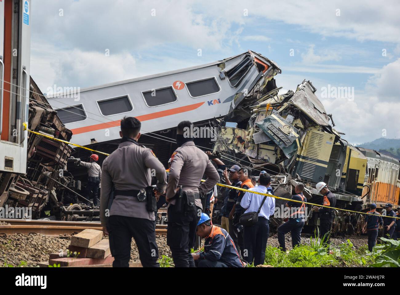 Bandung raya local train hi-res stock photography and images - Alamy