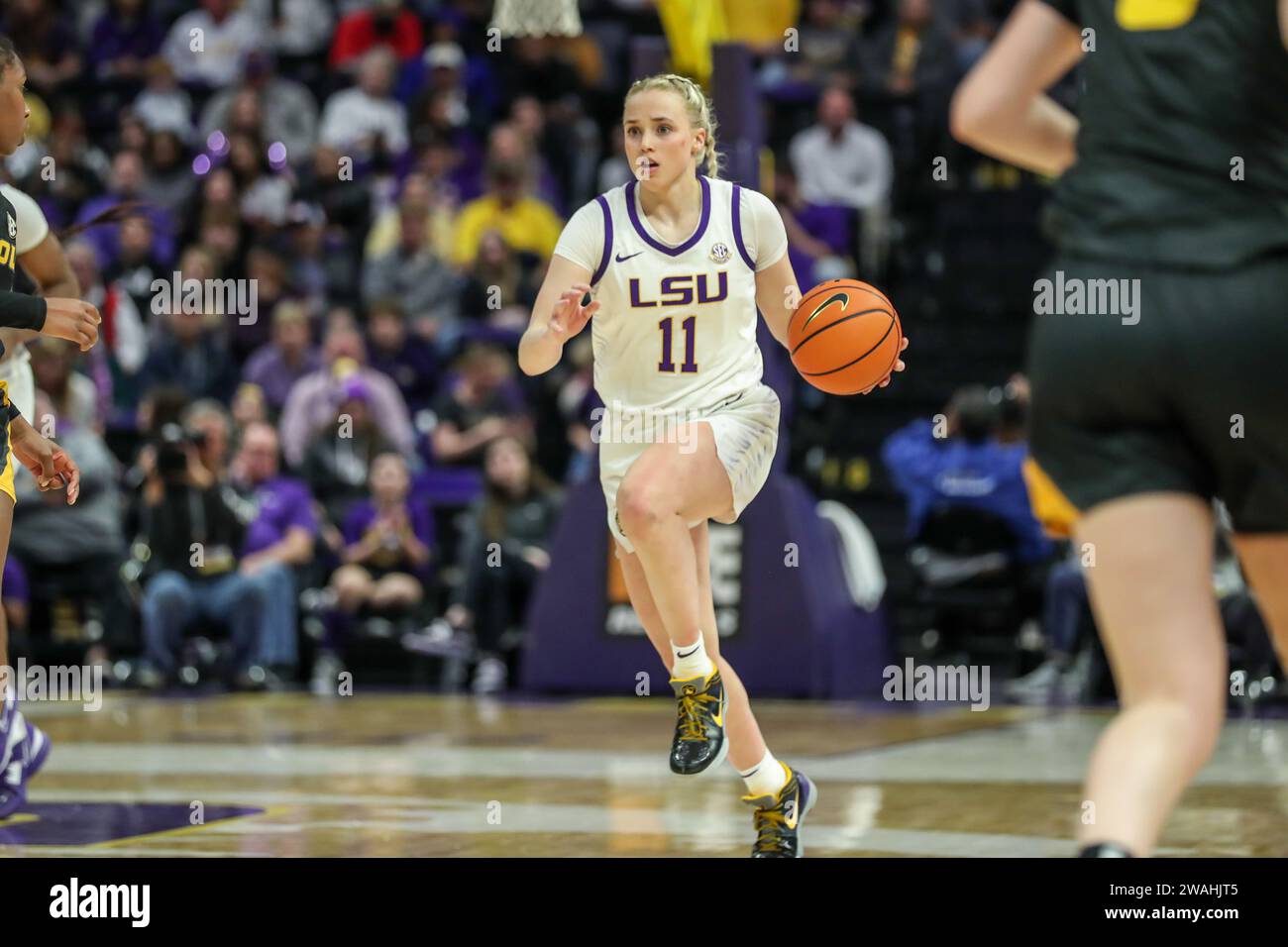 Baton Rouge, LA, USA. 04th Jan, 2024. LSU's Hailey Van Lith (11) brings ...