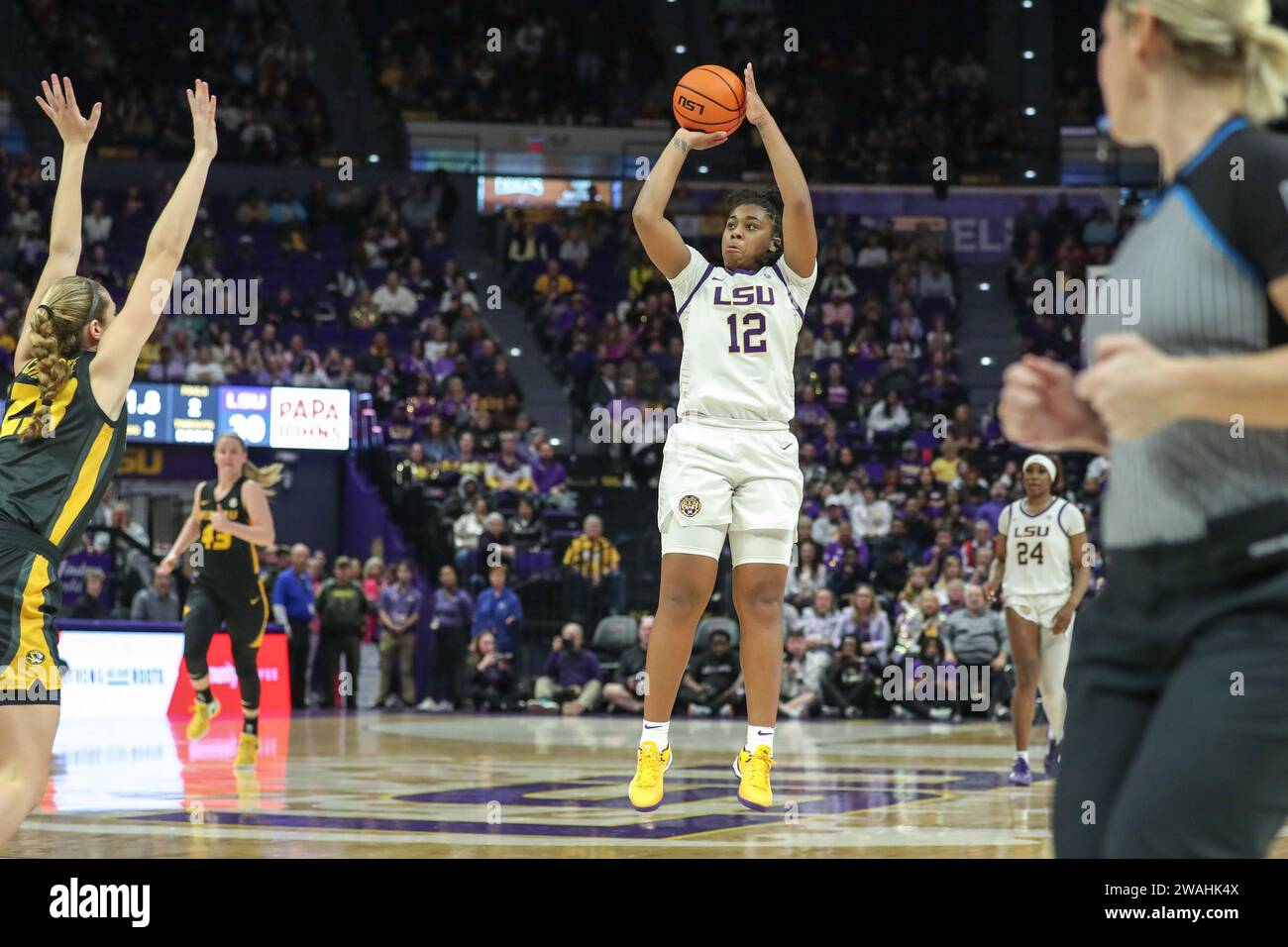 Baton Rouge, LA, USA. 04th Jan, 2024. LSU's Mikaylah Williams (12) puts ...