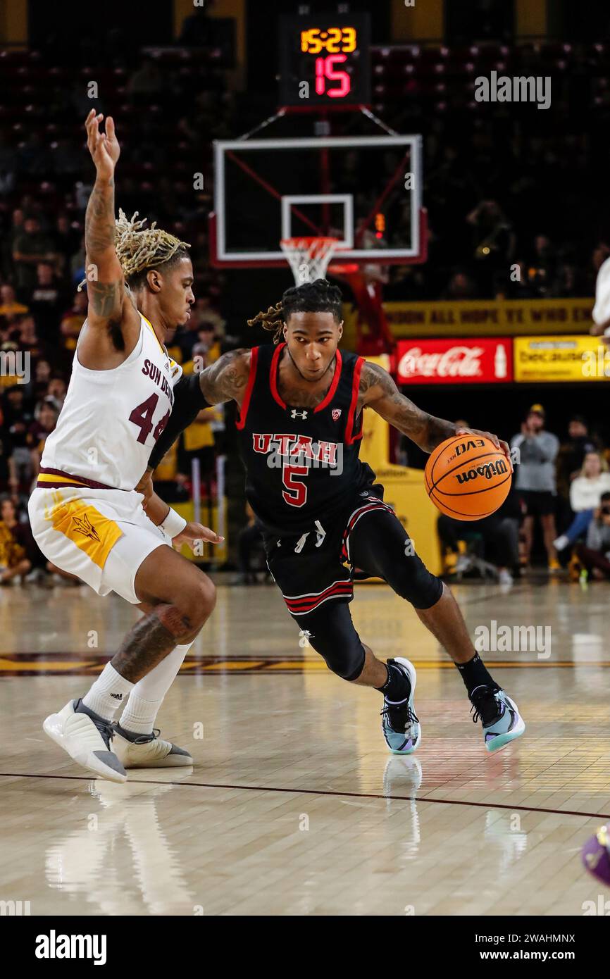 GLENDALE, AZ - JANUARY 04: Utah Utes guard Deivon Smith (5) drives to ...