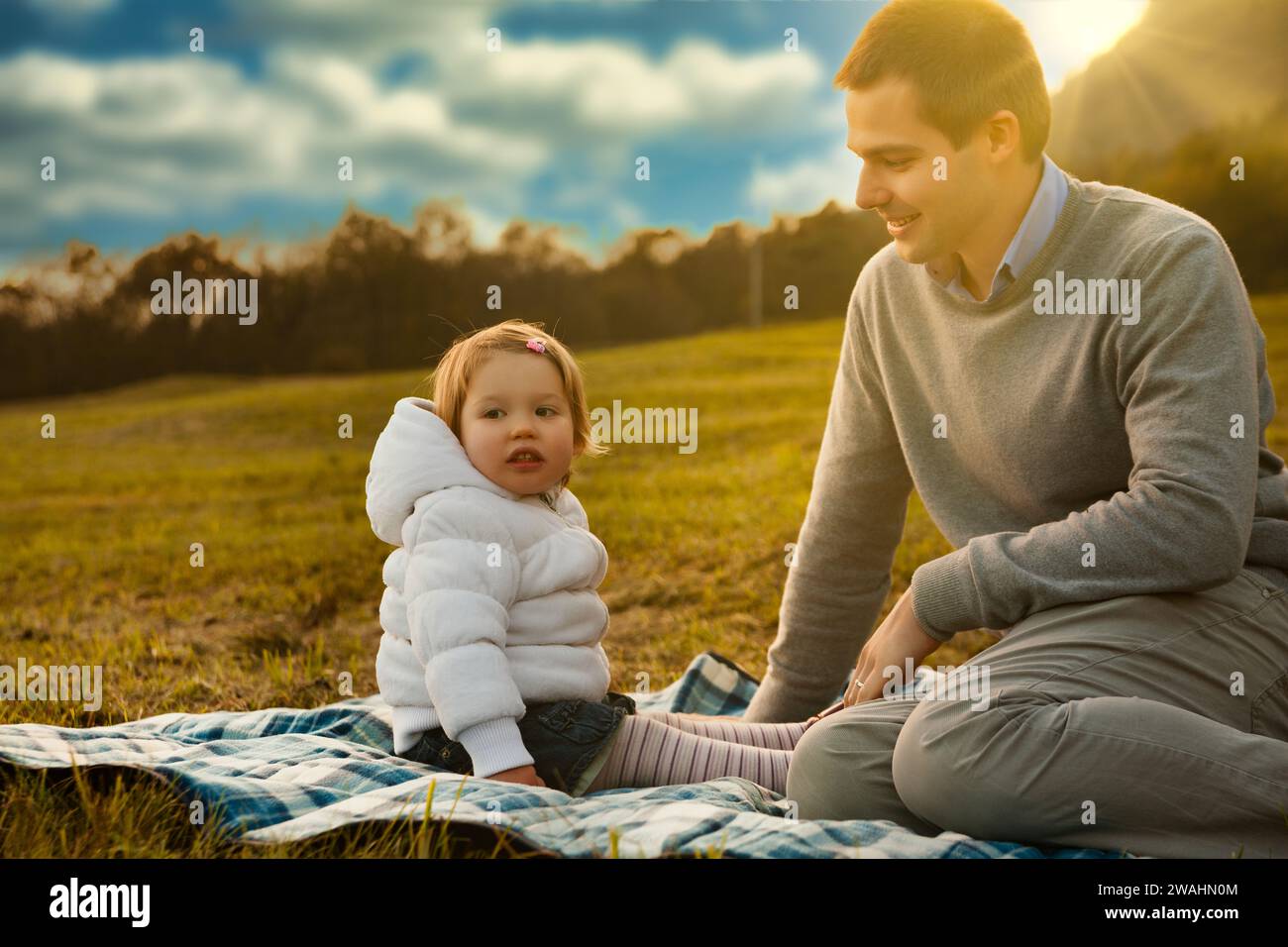 Golden gaze connection hi-res stock photography and images - Alamy
