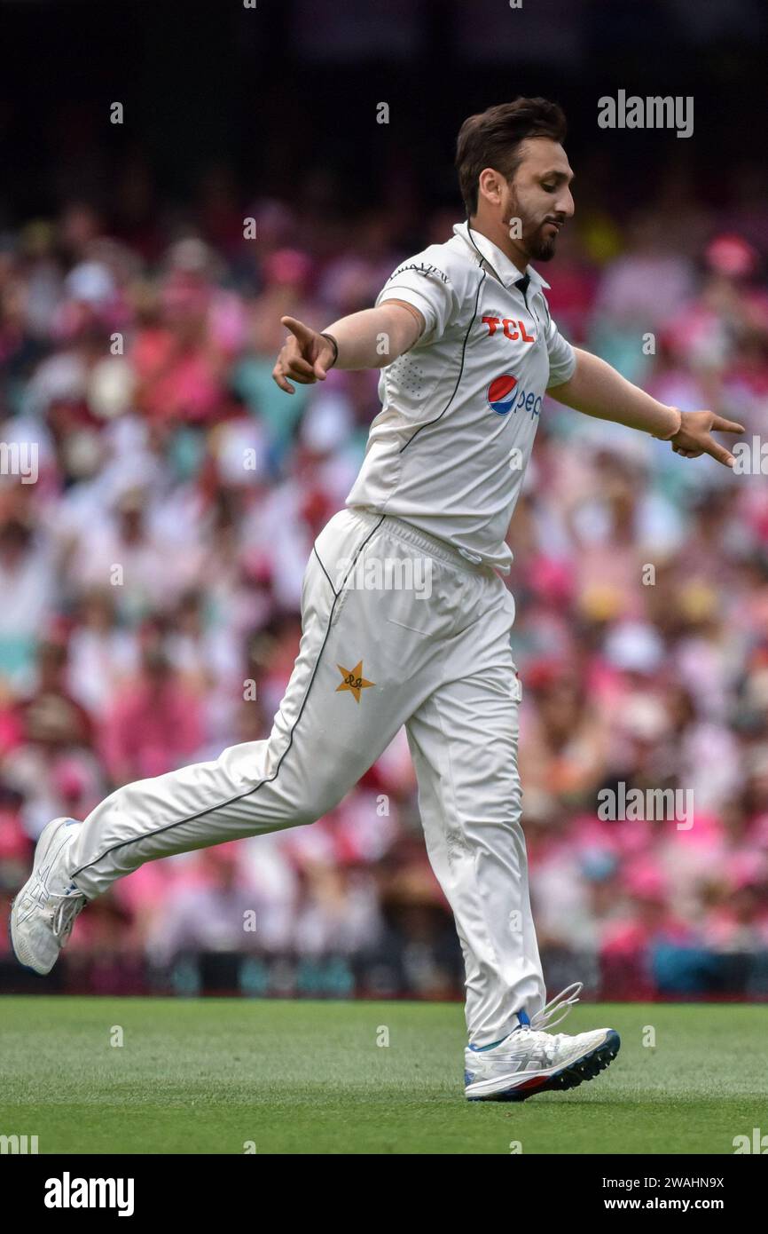 Salman ali agha hi-res stock photography and images - Alamy