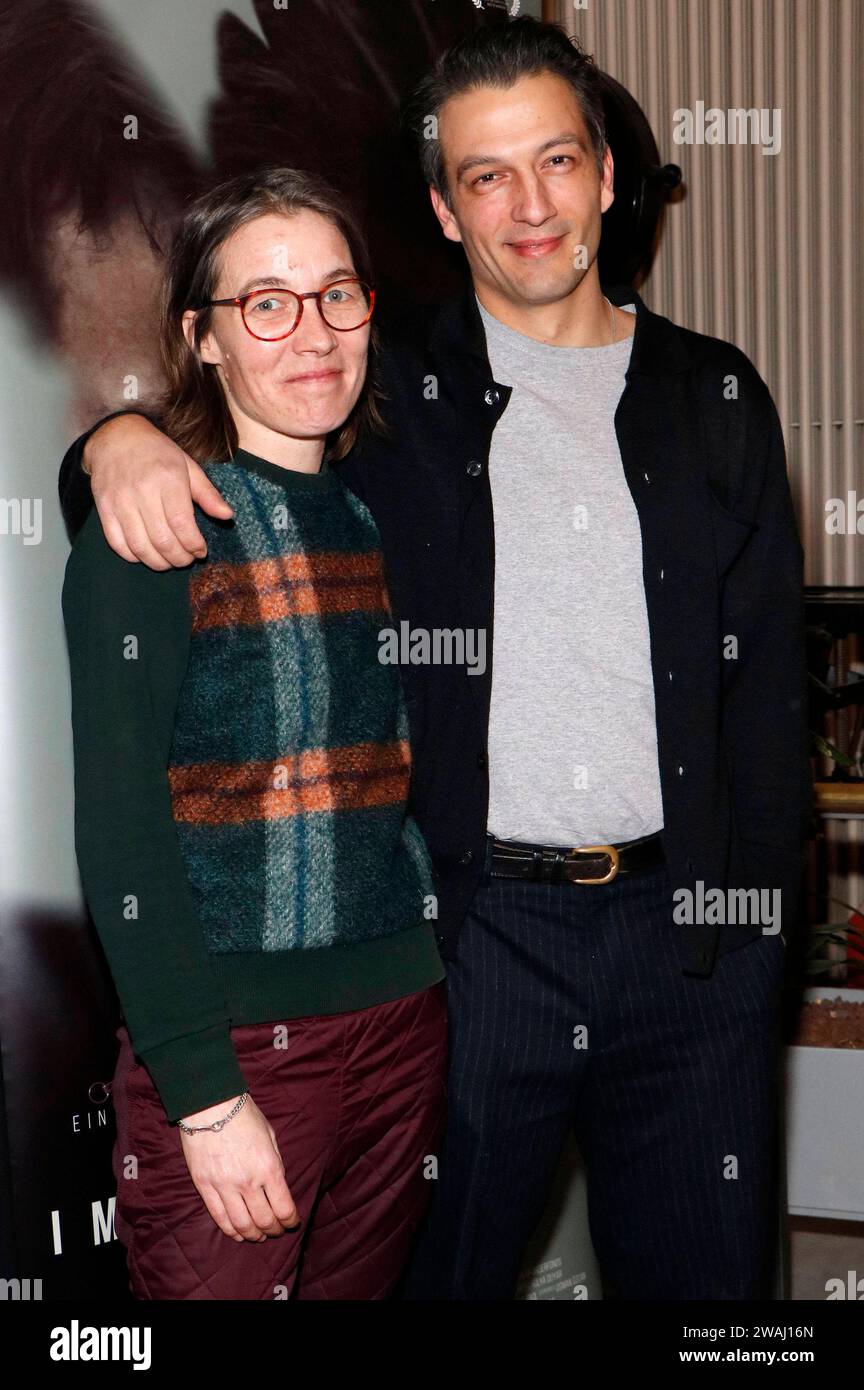 Katja Bürkle und Max Hemmersdorfer bei der Premiere des Kinofilms Im ...