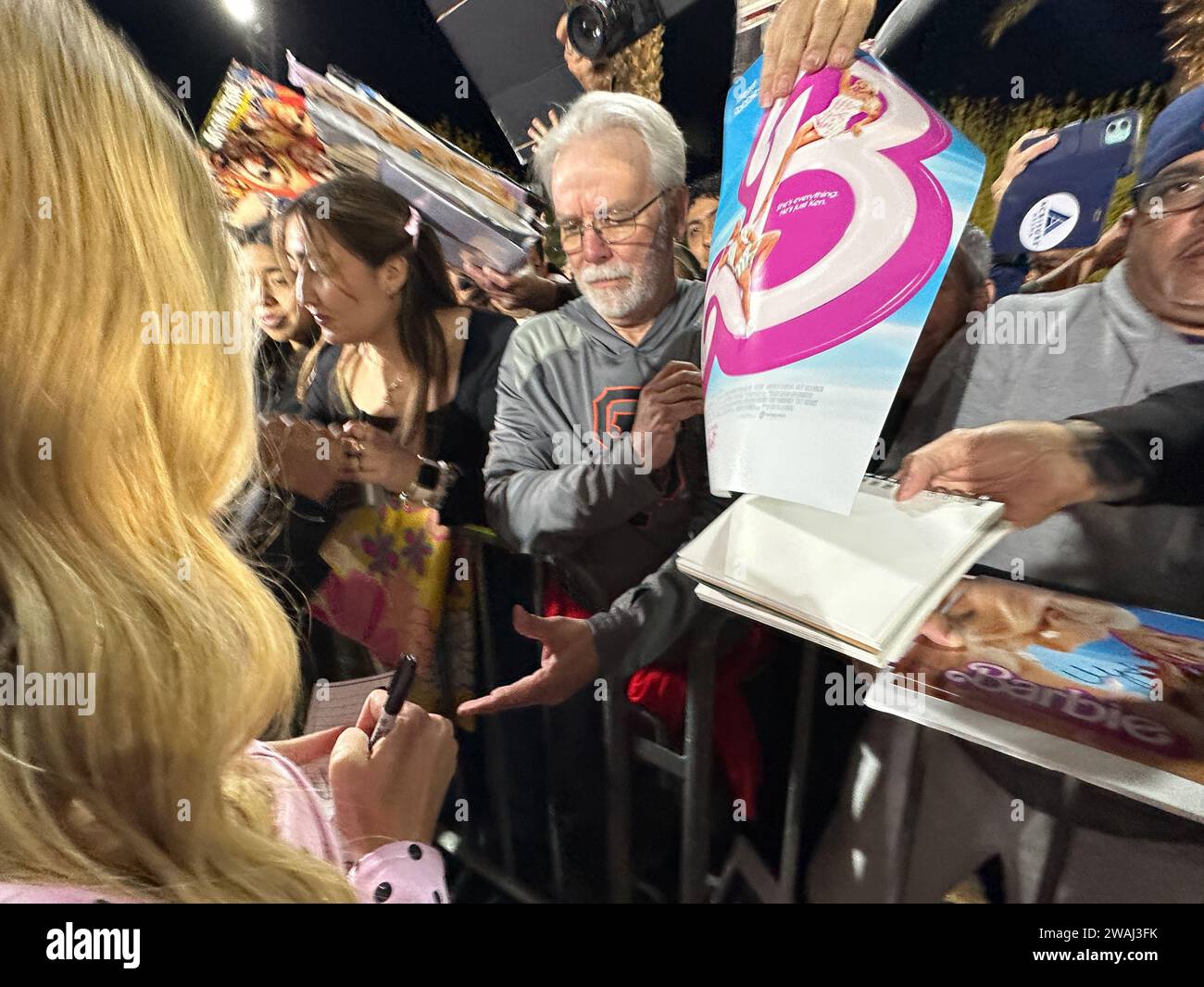 Palm Springs, California, U.S.A. 4th Jan, 2024. Margot Robbie signs ...