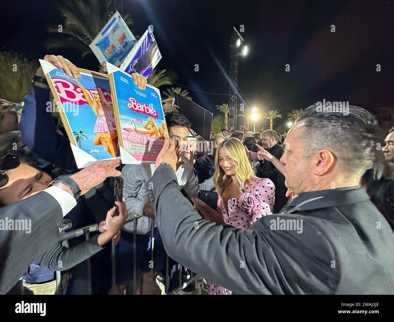 Palm Springs, California, U.S.A. 4th Jan, 2024. Margot Robbie signs ...