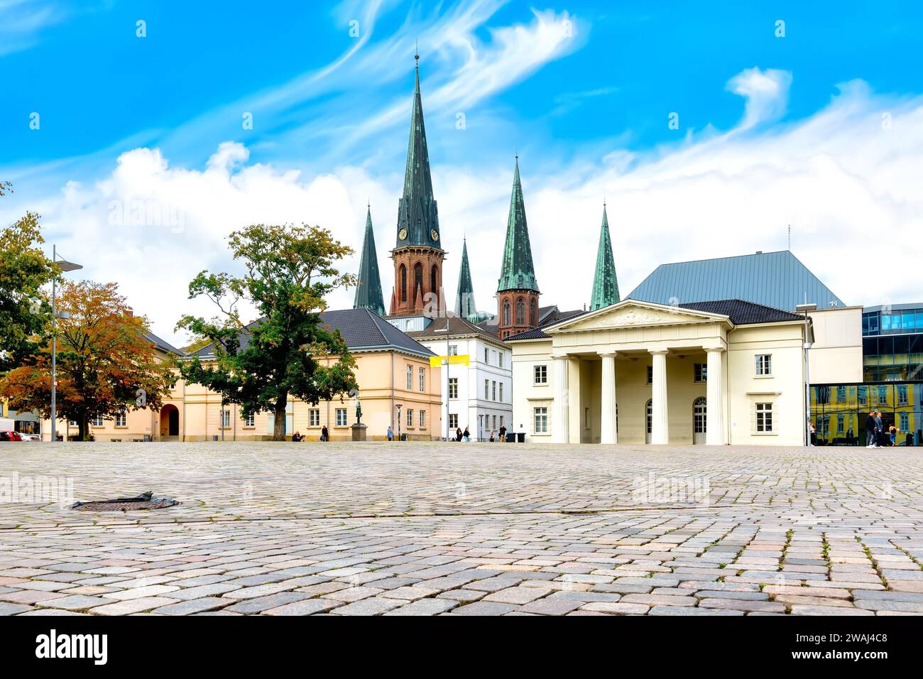 Oldenburg, city centre at Schlossplatz with St. Lambert's Church ...