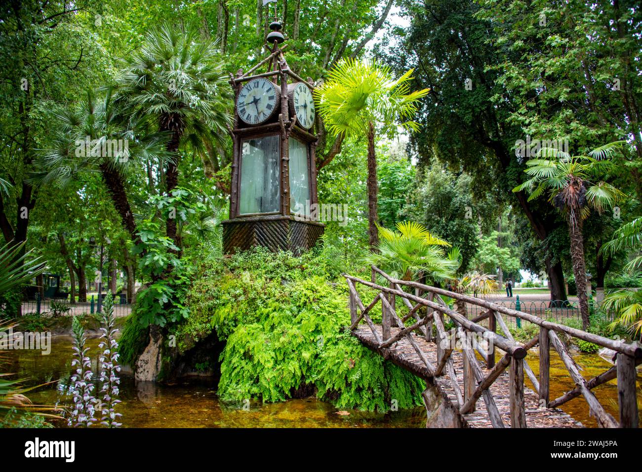 Clock rome hi-res stock photography and images - Alamy