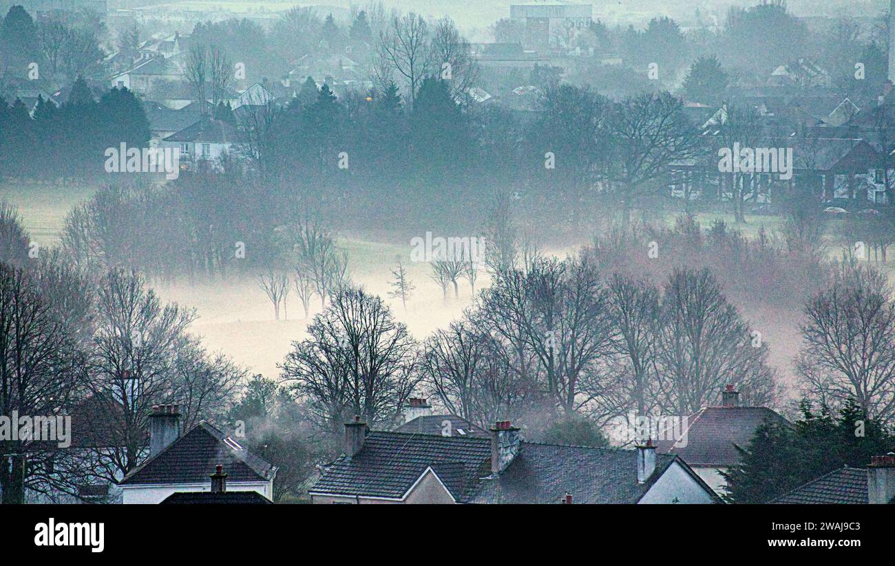 Glasgow, Scotland, UK. 5th January, 2024. UK Weather: Freezing Ground ...