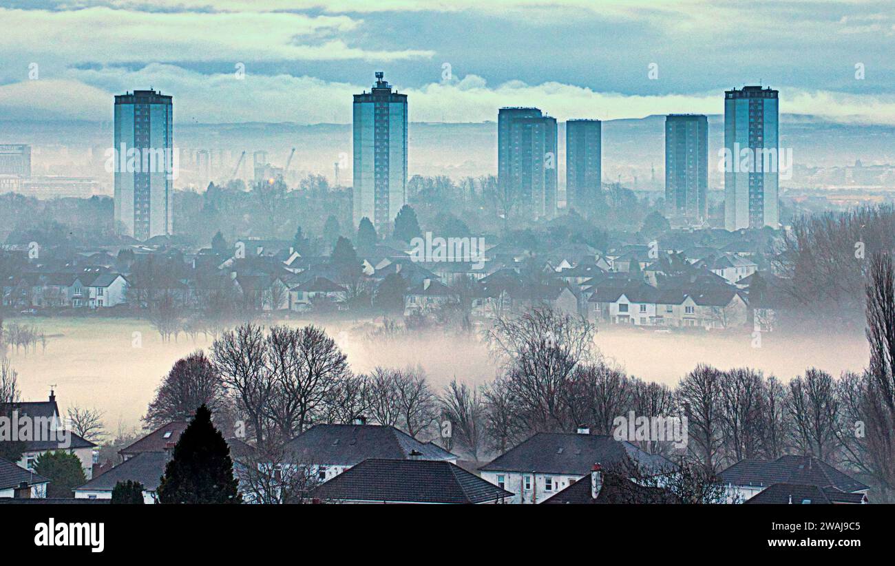 Glasgow, Scotland, UK. 5th January, 2024. UK Weather: Freezing Ground ...