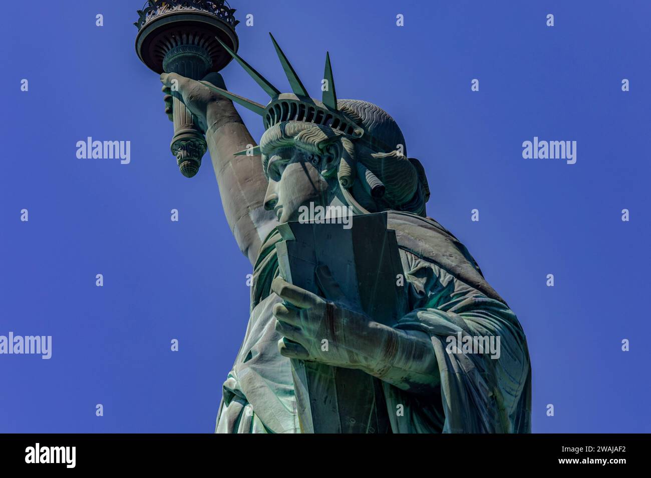 Statue Of Liberty Crown And Torch at Dakota Ewan blog