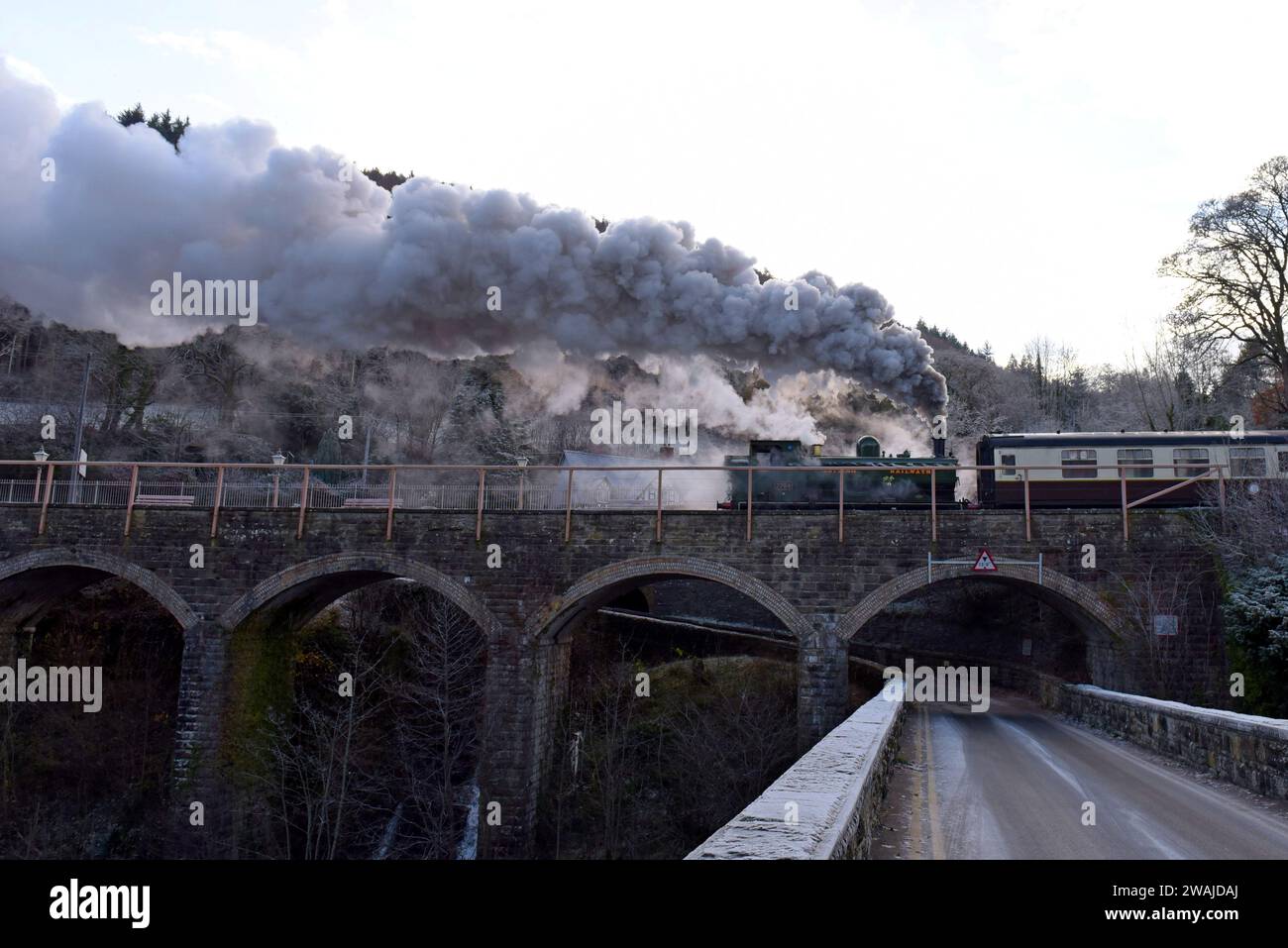 Newly restored GWR pannier tank 7754 at Berwyn station with a Santa ...