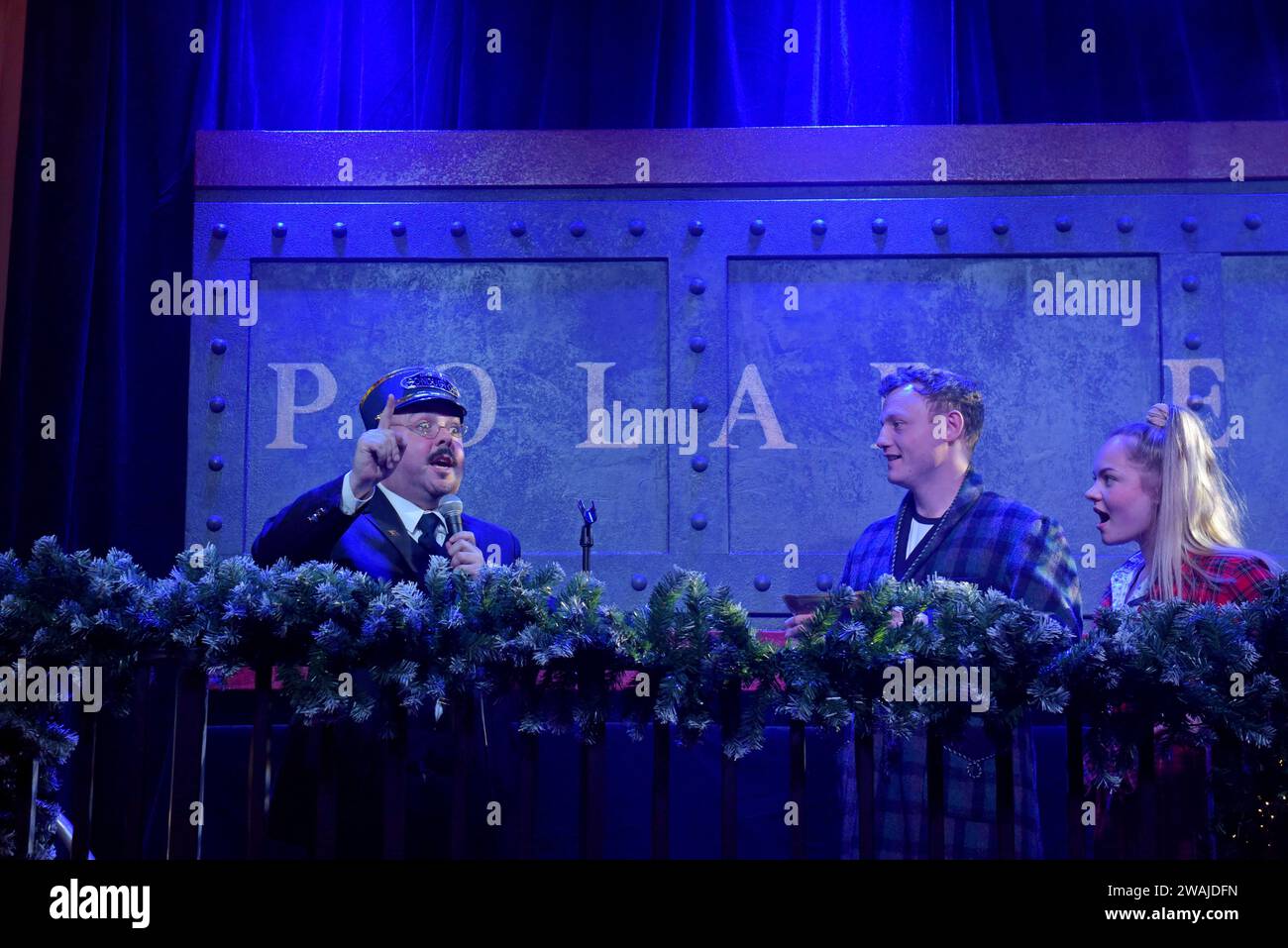Performers entertaining crowds waiting to join the Vintage Trains ...