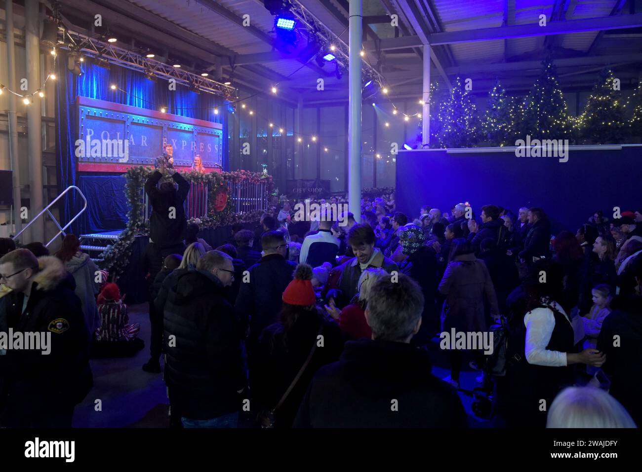 Performers entertaining crowds waiting to join the Vintage Trains ...