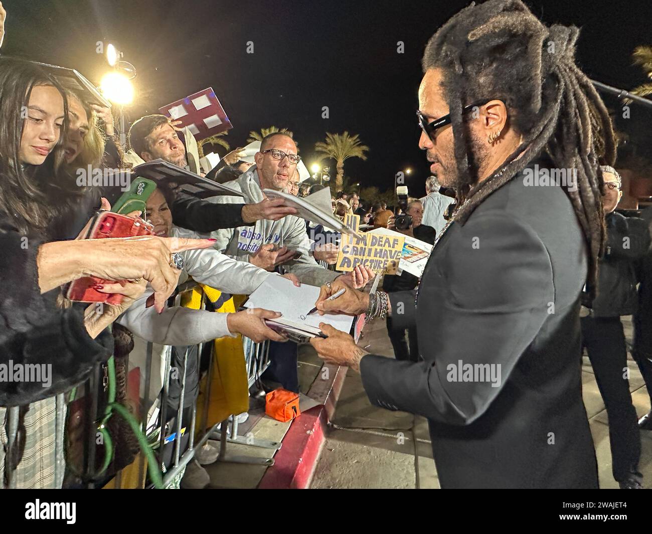 Palm Springs, California, U.S.A. 4th Jan, 2024. Lenny Kravitz greets ...