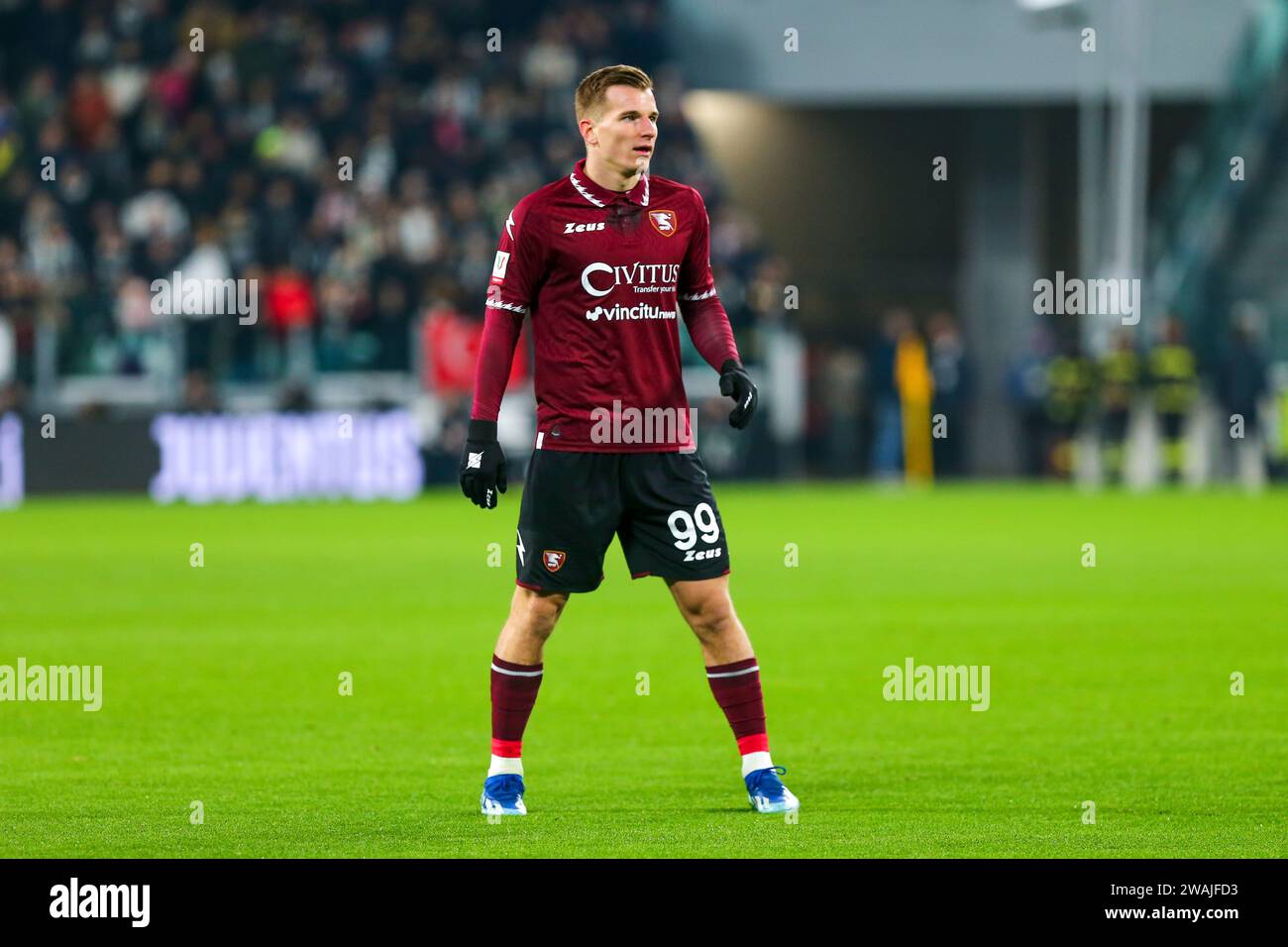 Mateusz legowski of us salernitana 1919 hi-res stock photography and ...