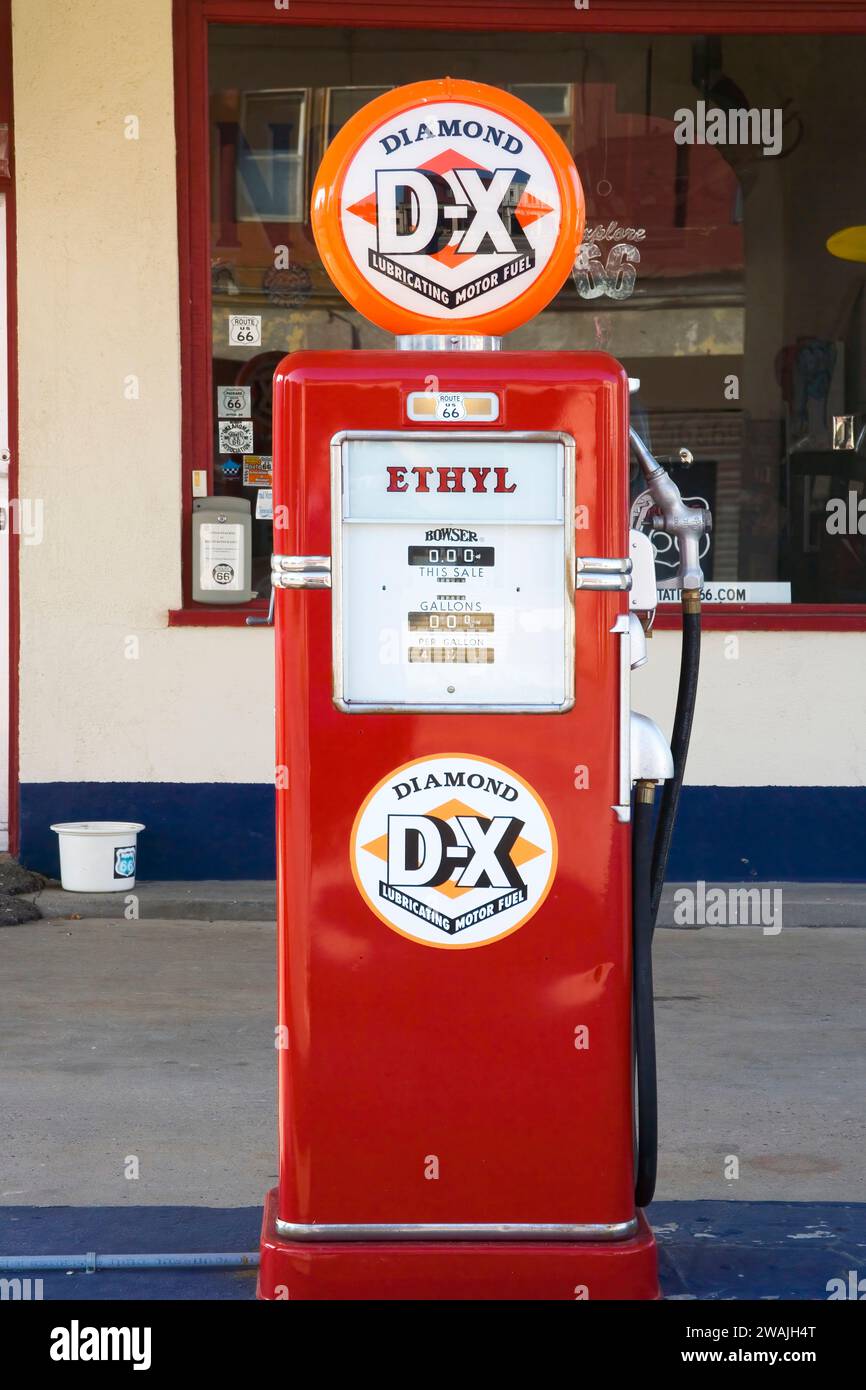 afton restored DX gas station on route 66 in oklahoma Stock Photo - Alamy
