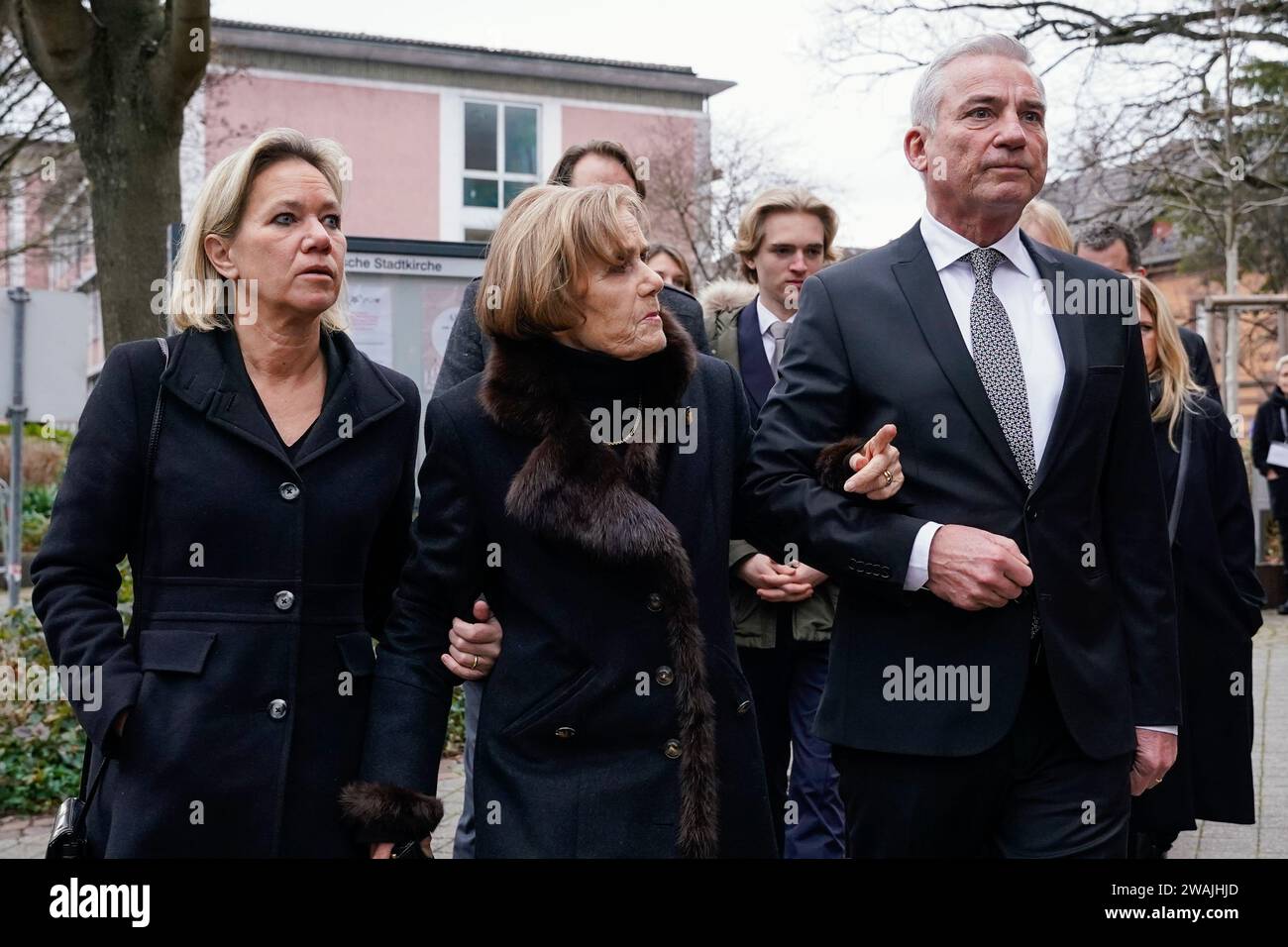 Offenburg, Germany. 05th Jan, 2024. The family with Christine Strobl (l ...