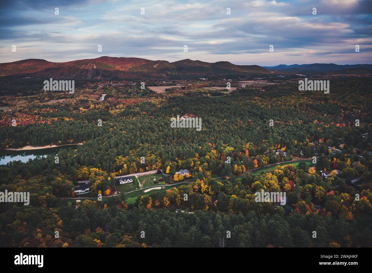 Mount washington valley fall colors hi-res stock photography and images ...