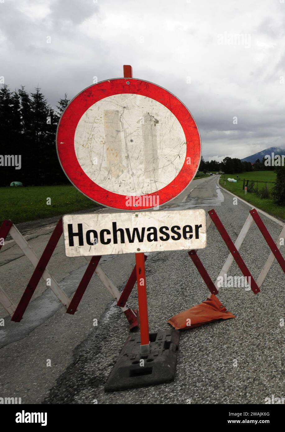 a warning sign for flooding or the danger of flooding warning sign ...