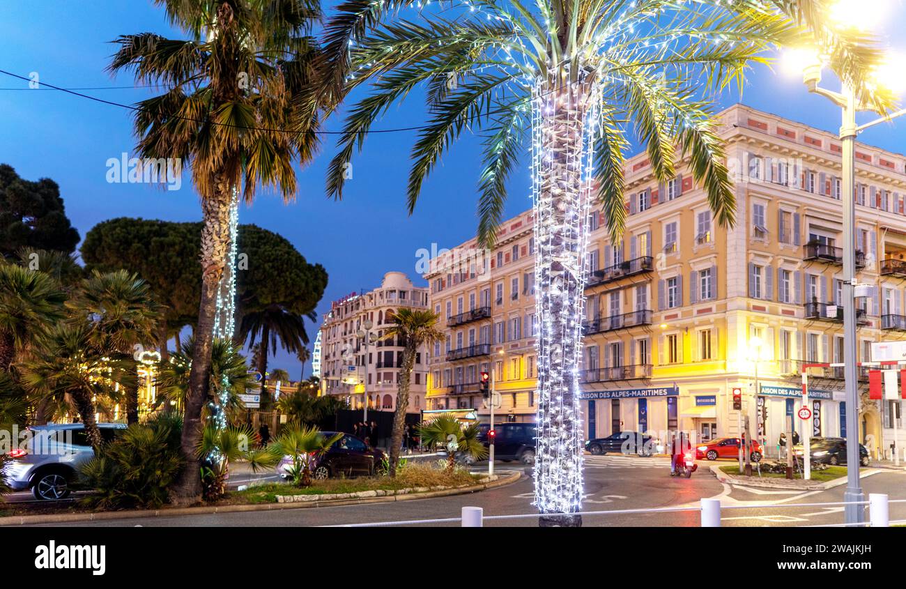 Nice sunset with trees hi-res stock photography and images - Alamy