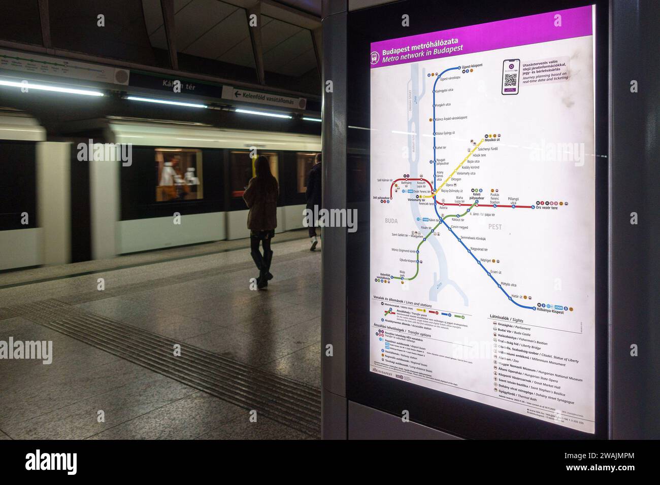 A Budapest metro network map at the Kalvin ter station on line 4 Stock ...