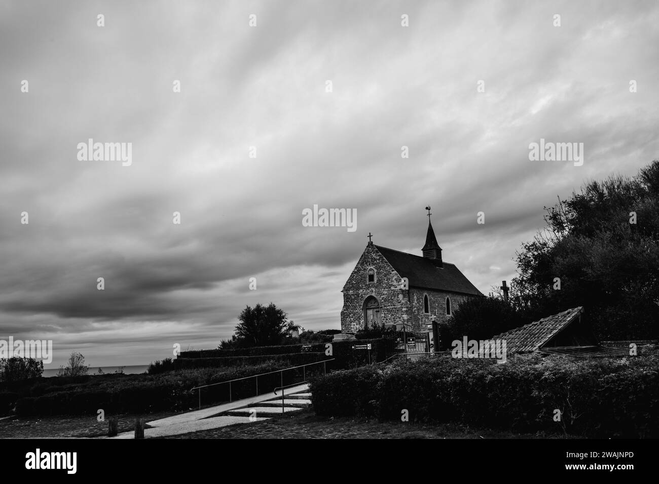 Enduring structure Black and White Stock Photos & Images - Alamy