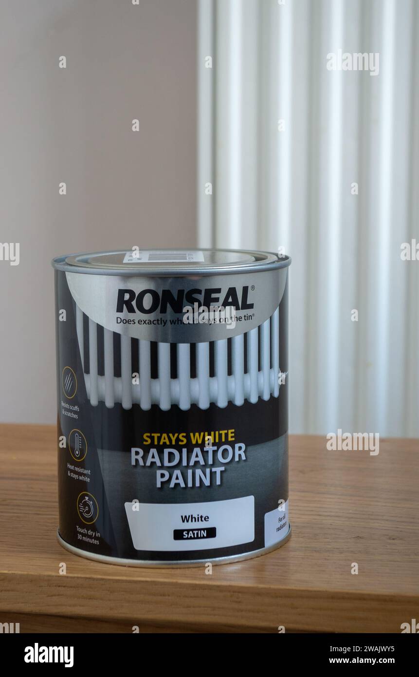 Radiator paints hi-res stock photography and images - Alamy