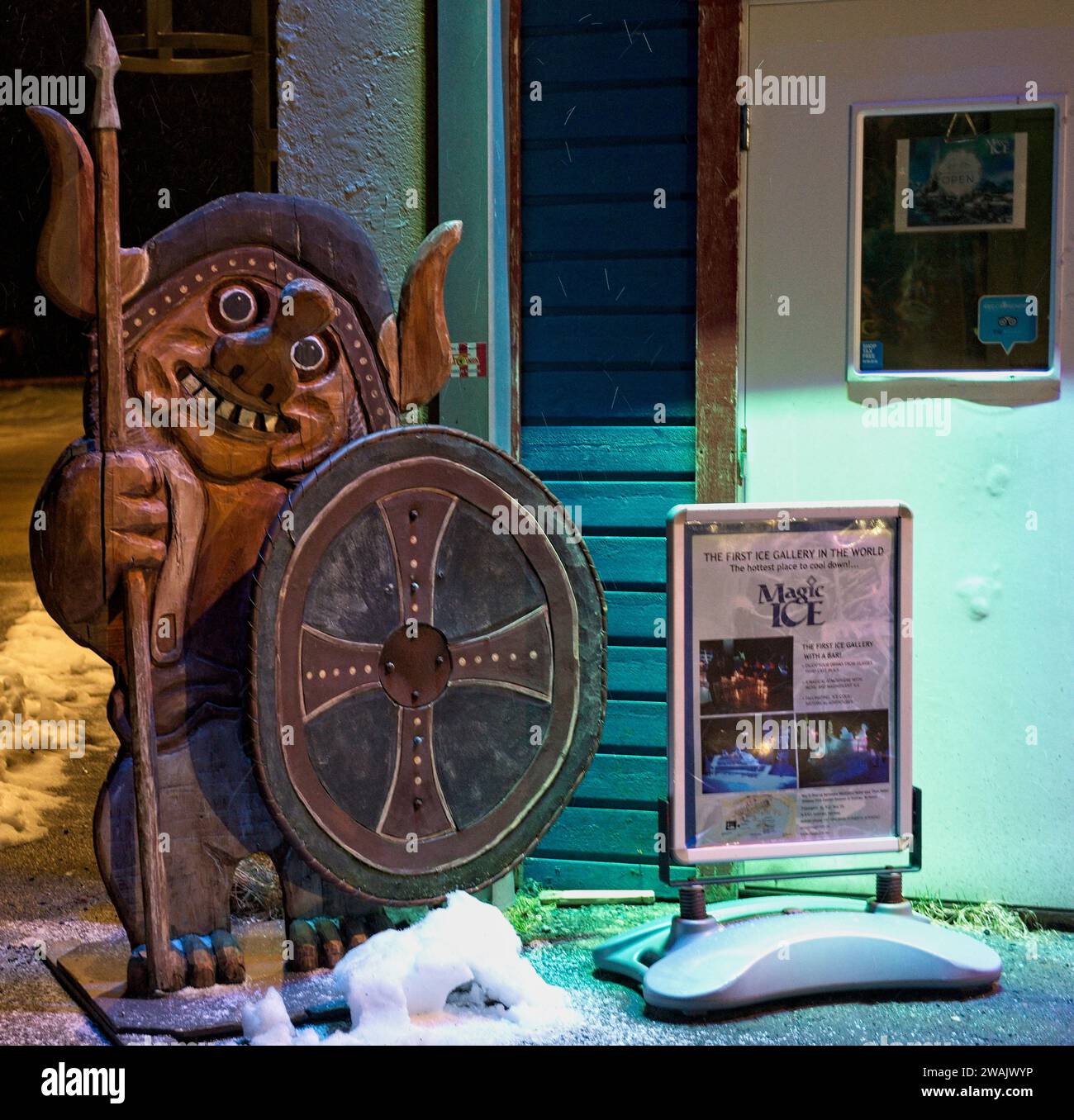 Magic ice lofoten hi-res stock photography and images - Alamy