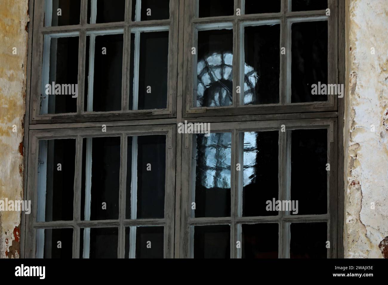 Design arch through seen hi-res stock photography and images - Alamy