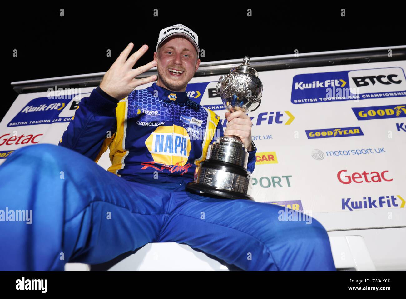 Ash Sutton Leads Rory Butcher at 2023 BTCC Brands Hatch Finale, Kent ...