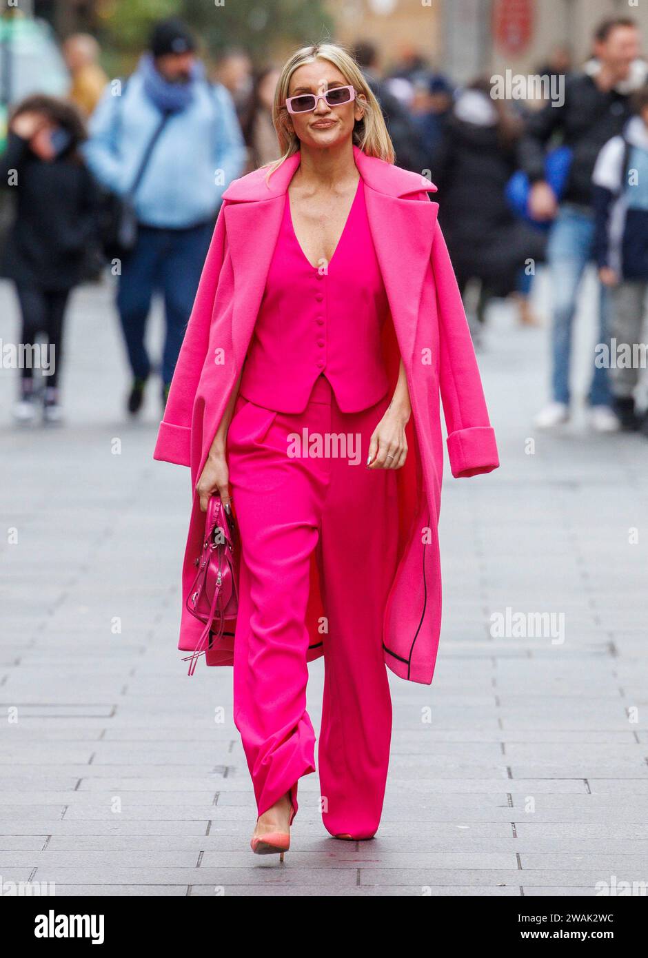 London, UK. 5th Jan, 2024. Ashley Roberts leaves Global Radio after ...