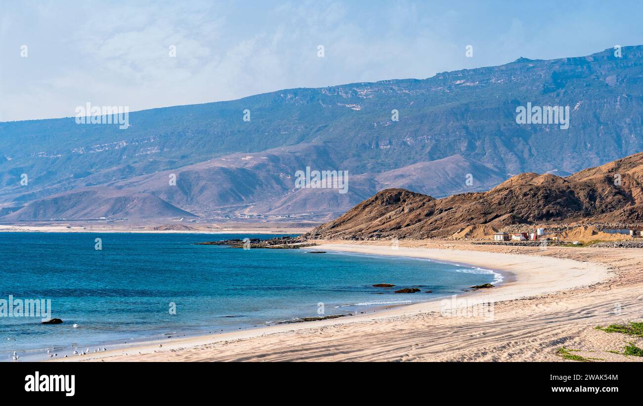 Old mirbat fort hi-res stock photography and images - Alamy