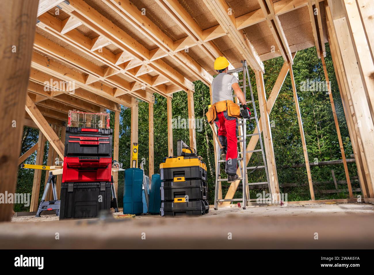 Wooden house frame hi-res stock photography and images - Alamy