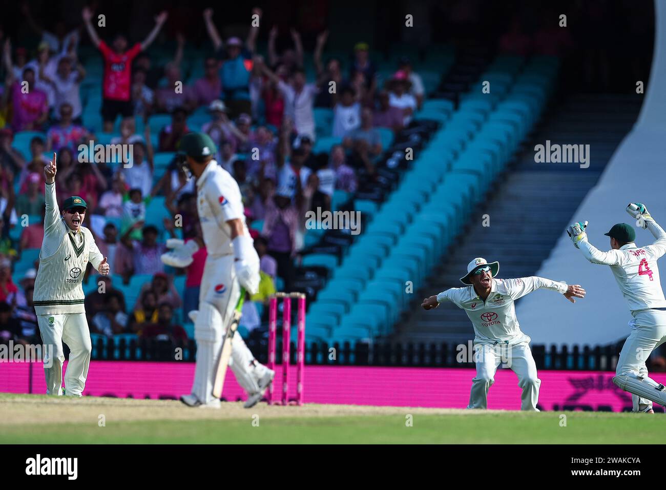 Sydney Cricket Ground, Sydney, Australia; 5th January 2024 ...