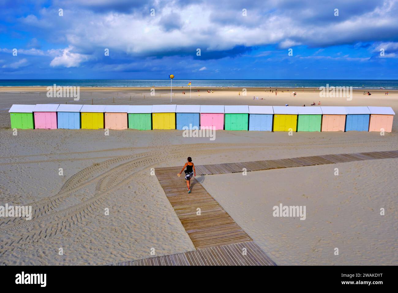 France, Pas-de-Calais, Berck-sur-Mer, the beach with its beach cabins ...
