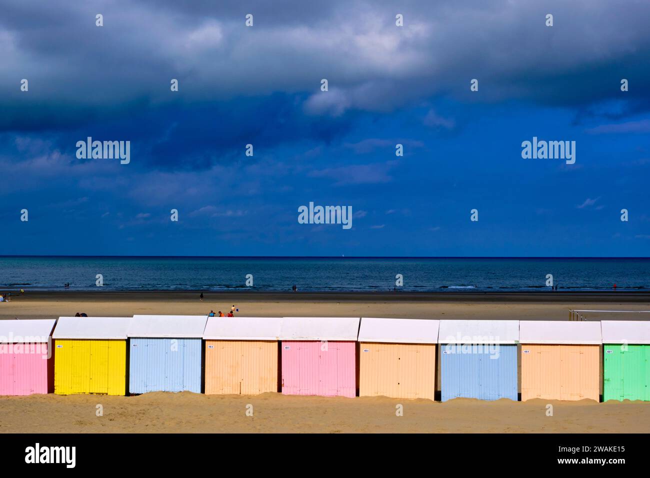 France, Pas-de-Calais, Berck-sur-Mer, the beach with its beach cabins ...