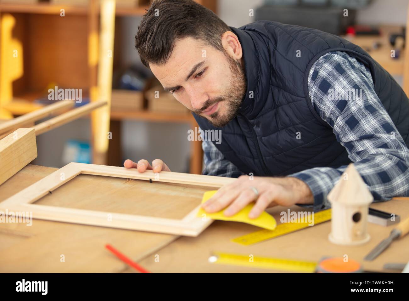 Content crafting hi-res stock photography and images - Alamy