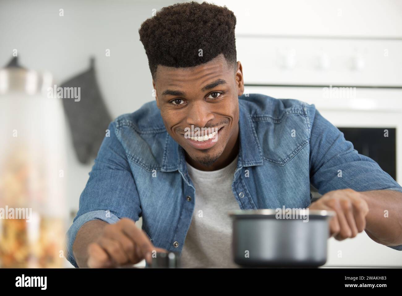 Pasta man model hi-res stock photography and images - Alamy