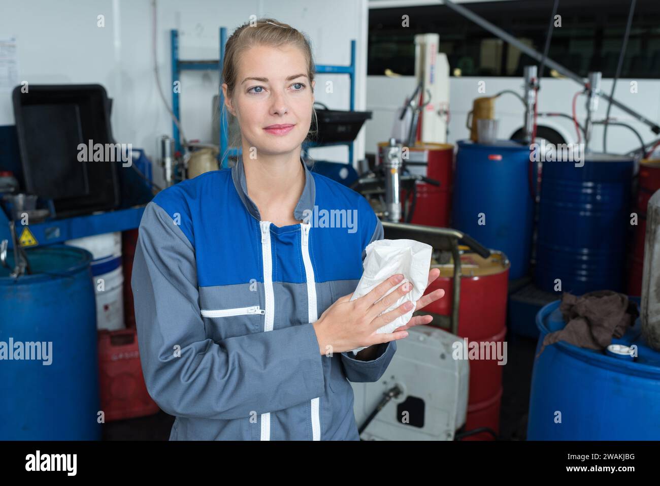 Girl washing dirty hands after hi-res stock photography and images - Alamy