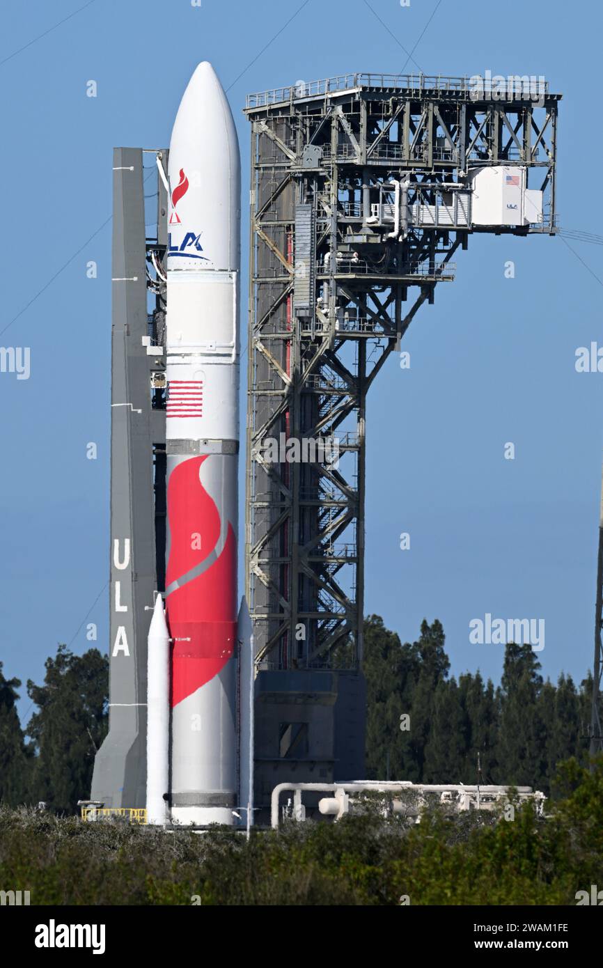 Cape Canaveral, Florida, USA. 5th Jan 2024. A United Launch Alliance (ULA) Vulcan rocket rolls ...