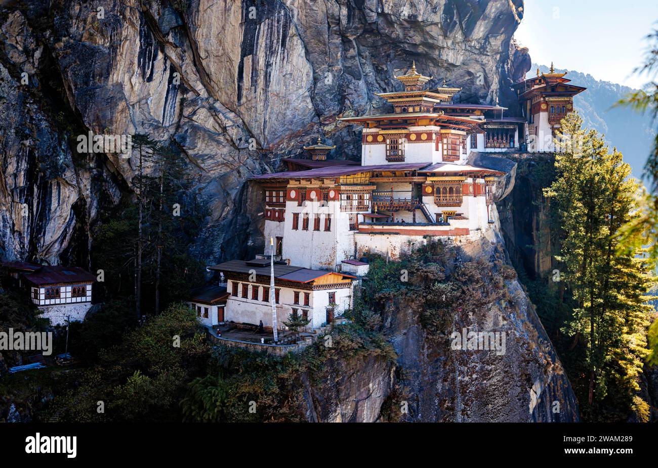 Sacred bhutan landmarks hi-res stock photography and images - Alamy