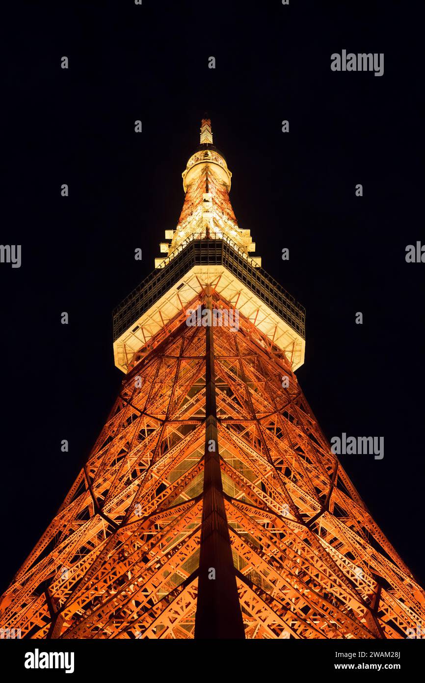 Illumination and communications tower hi-res stock photography and images - Alamy
