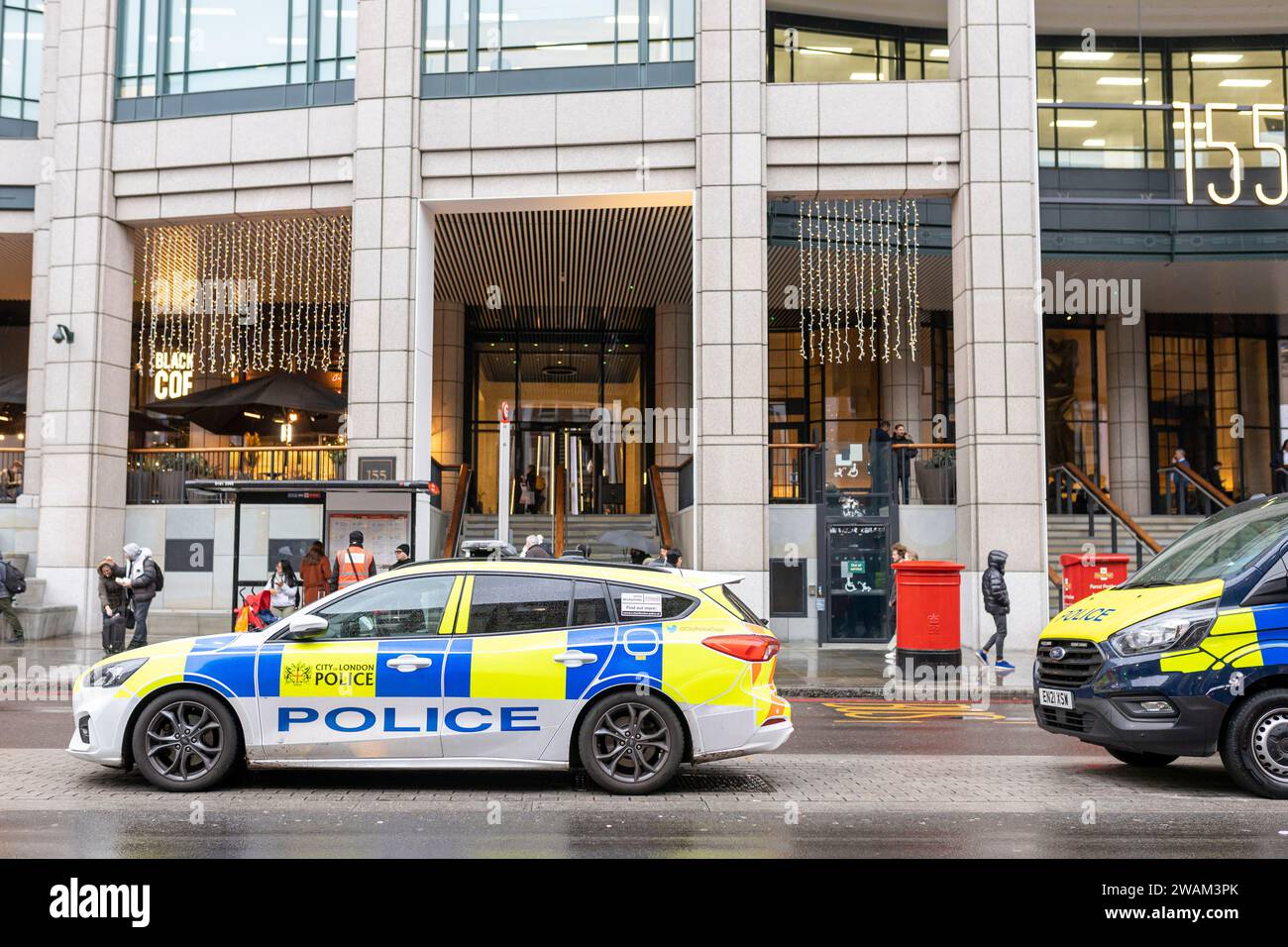 London, UK -15 December 2023, People walk down Liverpool Street during ...