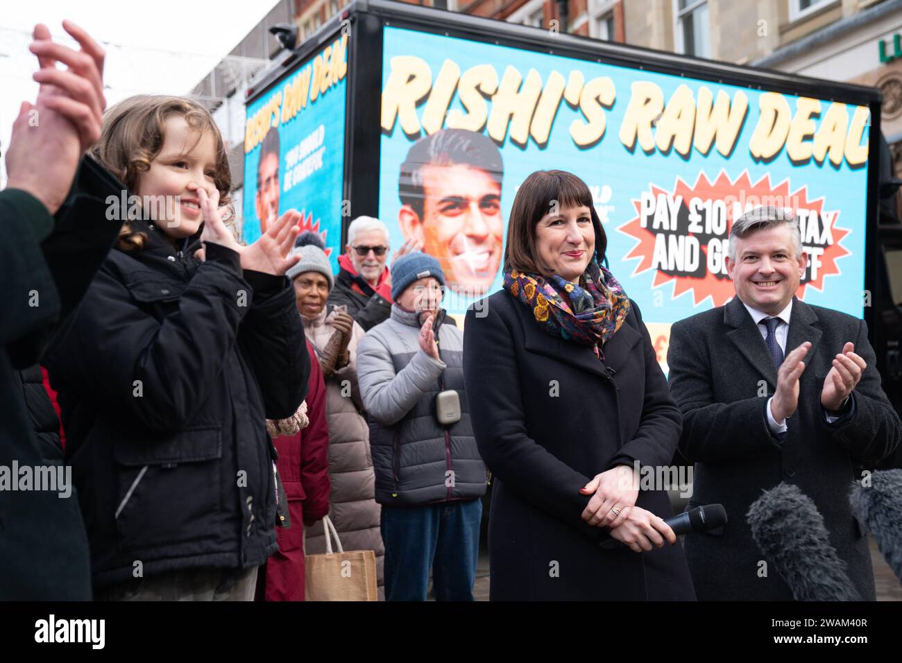 Rishis hi-res stock photography and images - Alamy